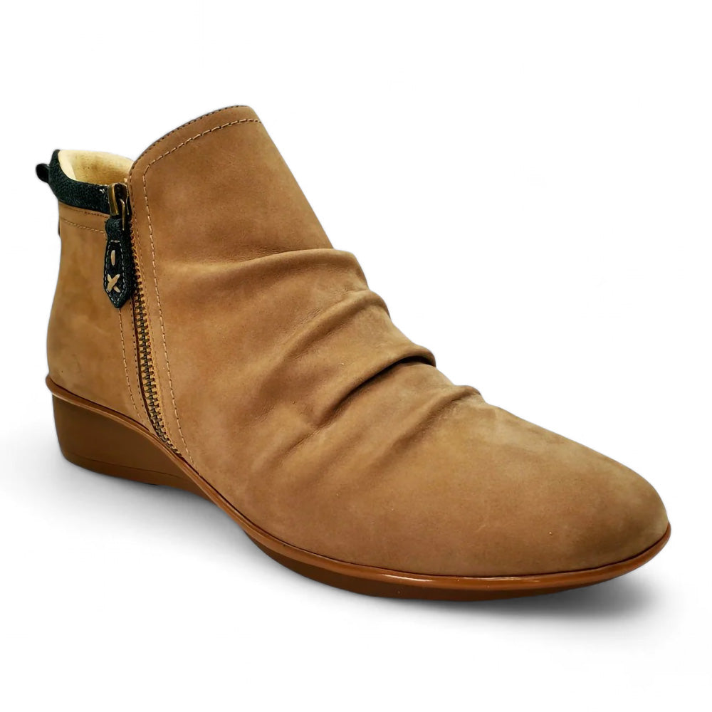 Revere Women's Plymouth Wide Toffee Nubuck/Navy Lizard